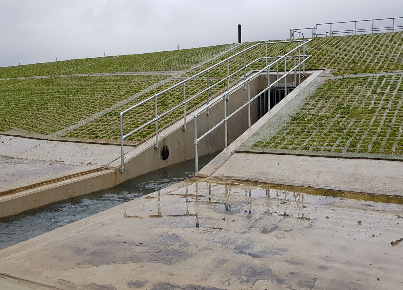 spillway 3 - Grasscrete